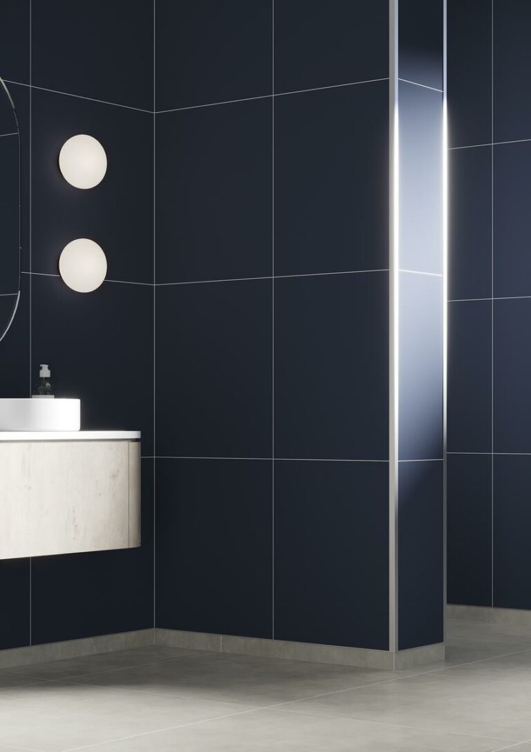 Fugenlose Dusche & Bad dank wasserfesten Wandpaneelen | Respatex©