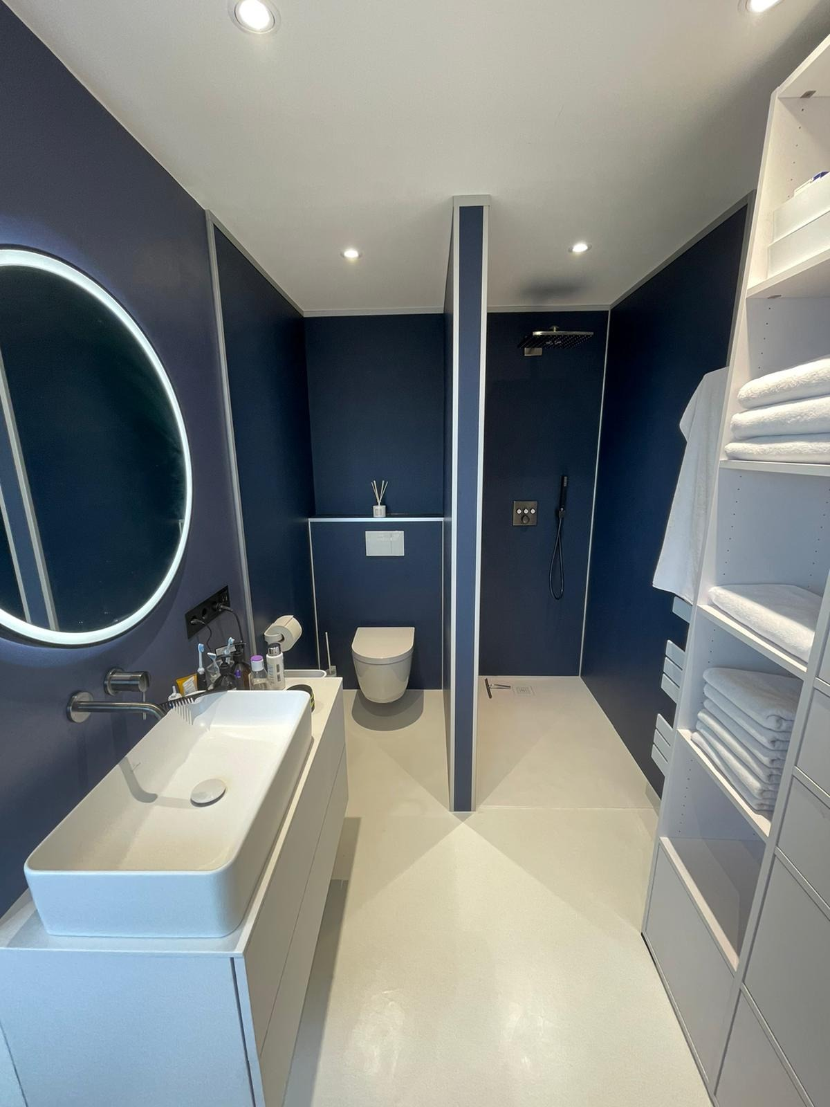 Respatex | Fugenlose & wasserdichte Wandverkleidung