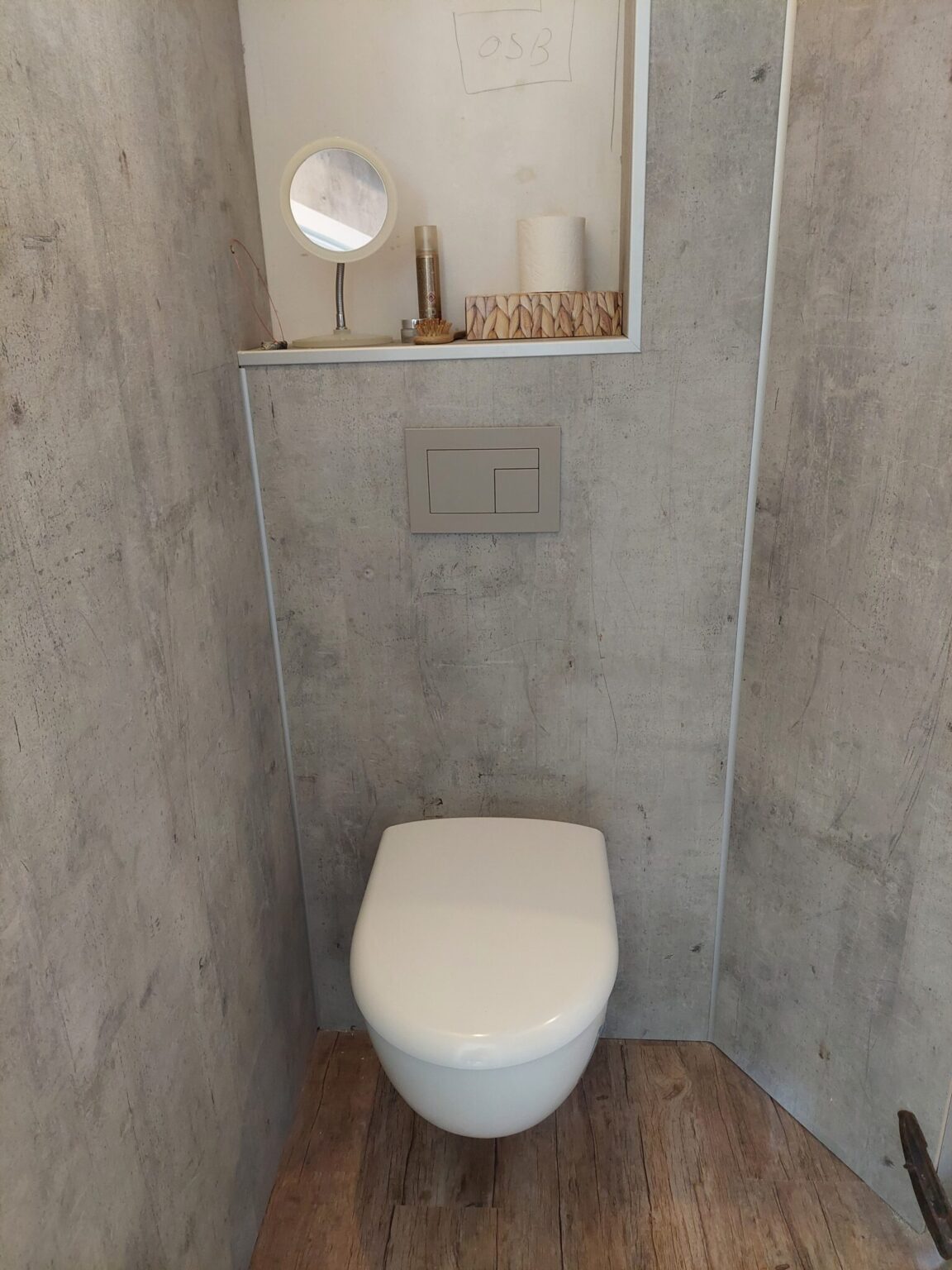 Respatex | Fugenlose & wasserdichte Wandverkleidung